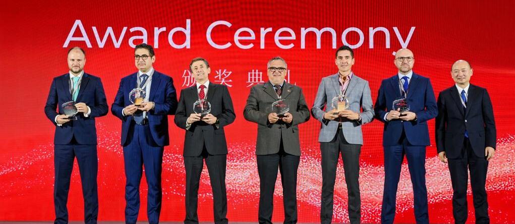 Derco Chile reconocido como Mejor Distribuidor Global de JAC - +Motor Chile