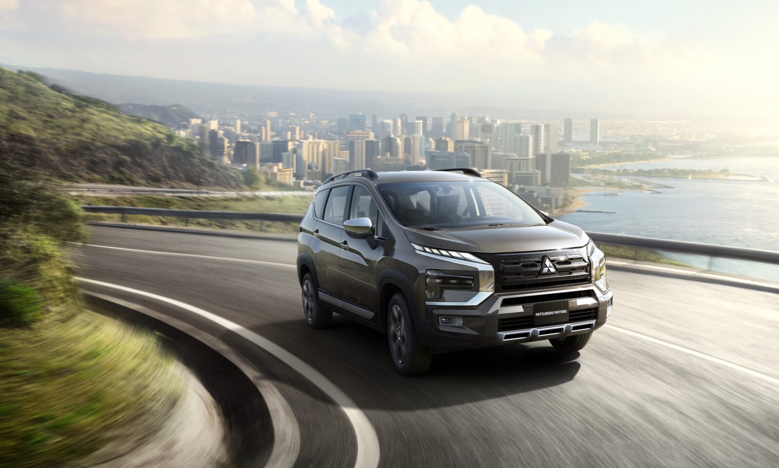 Mitsubishi Motors realiza lanzamiento de XPANDER en Chile - +Motor Chile