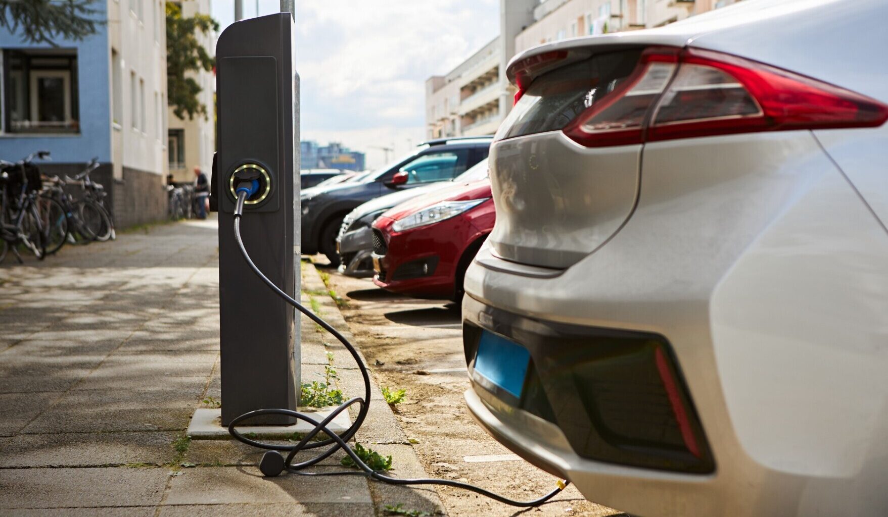 Claves para consolidar la electromovilidad en el mercado - +Motor Chile