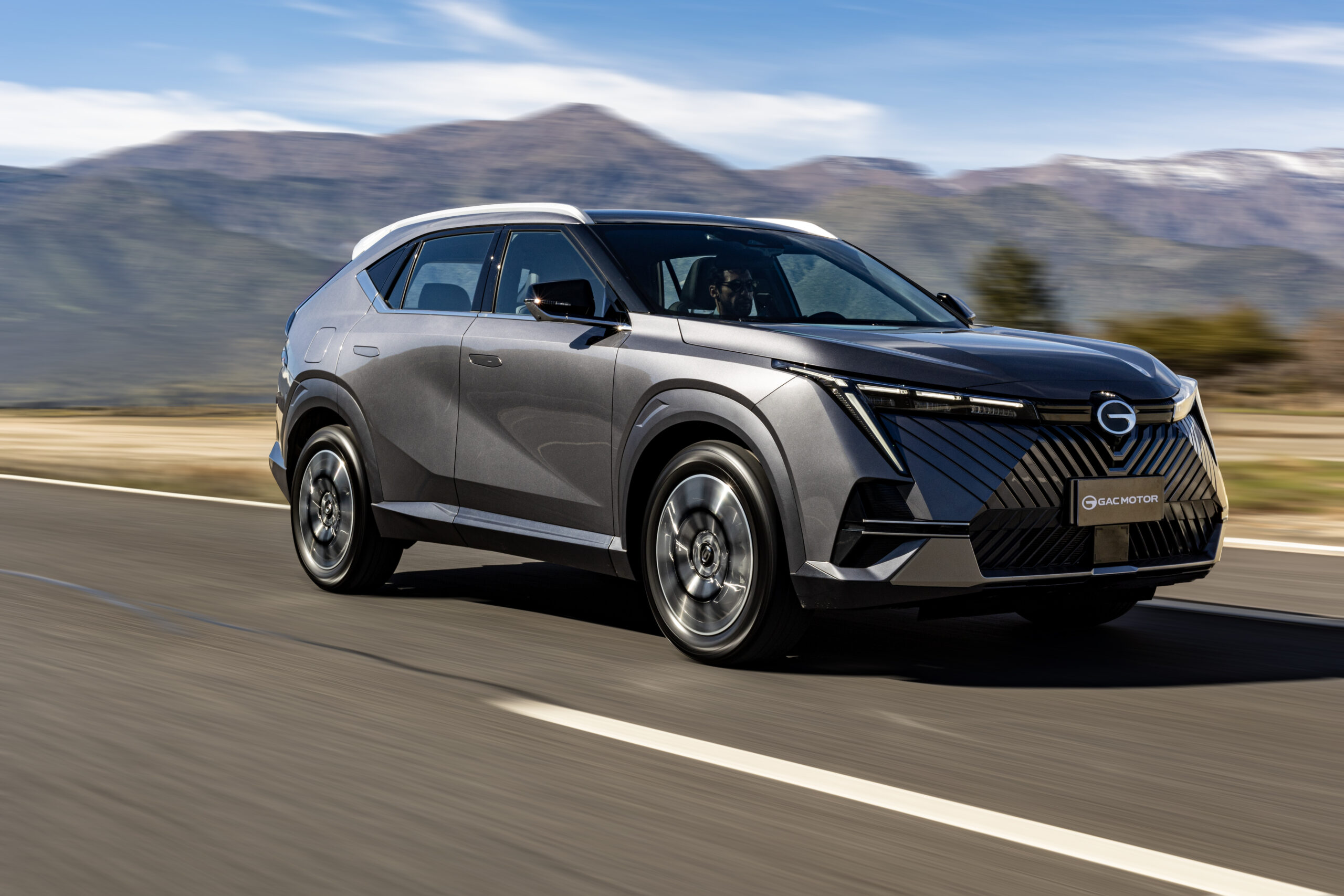 Nuevo Gac Emkoo, diseño rupturista y gran equipamiento - +Motor Chile