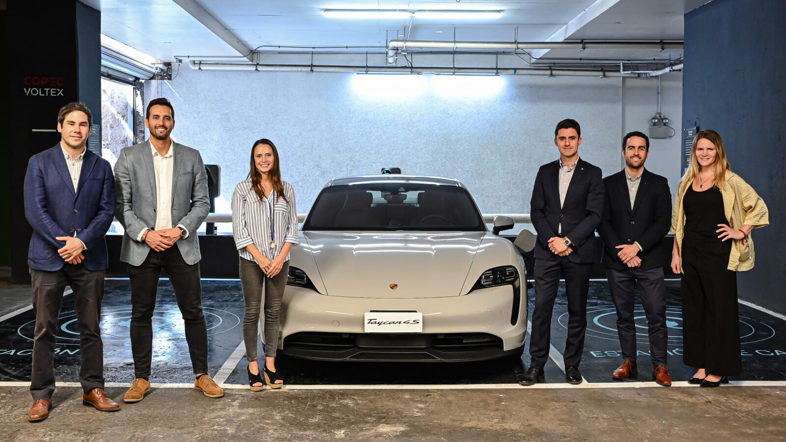 Porsche y Copec Voltex instalan nuevos puntos de carga pública en Casa ...