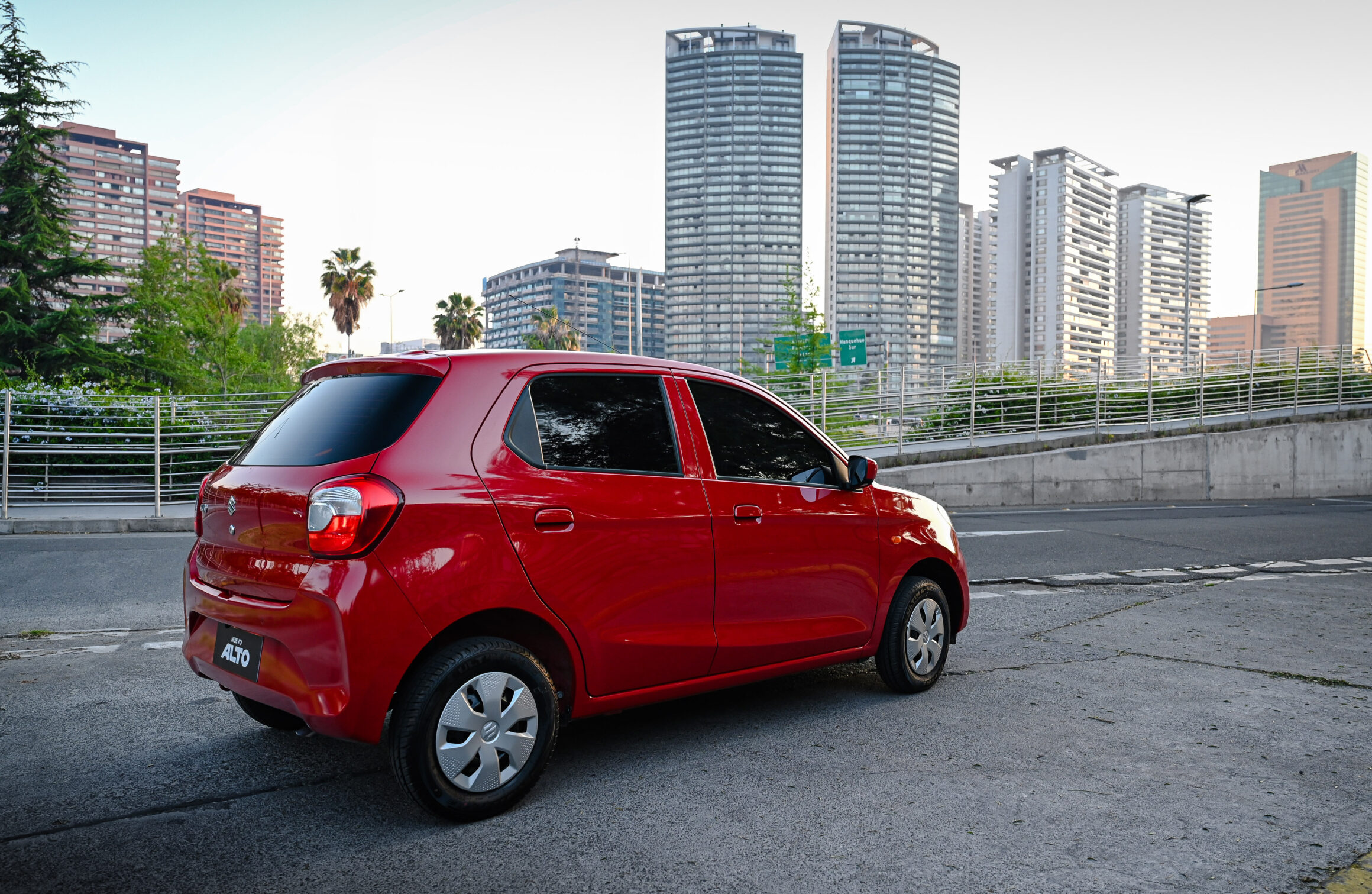 El Suzuki Alto está de regreso y llega como el citycar más asequible ...
