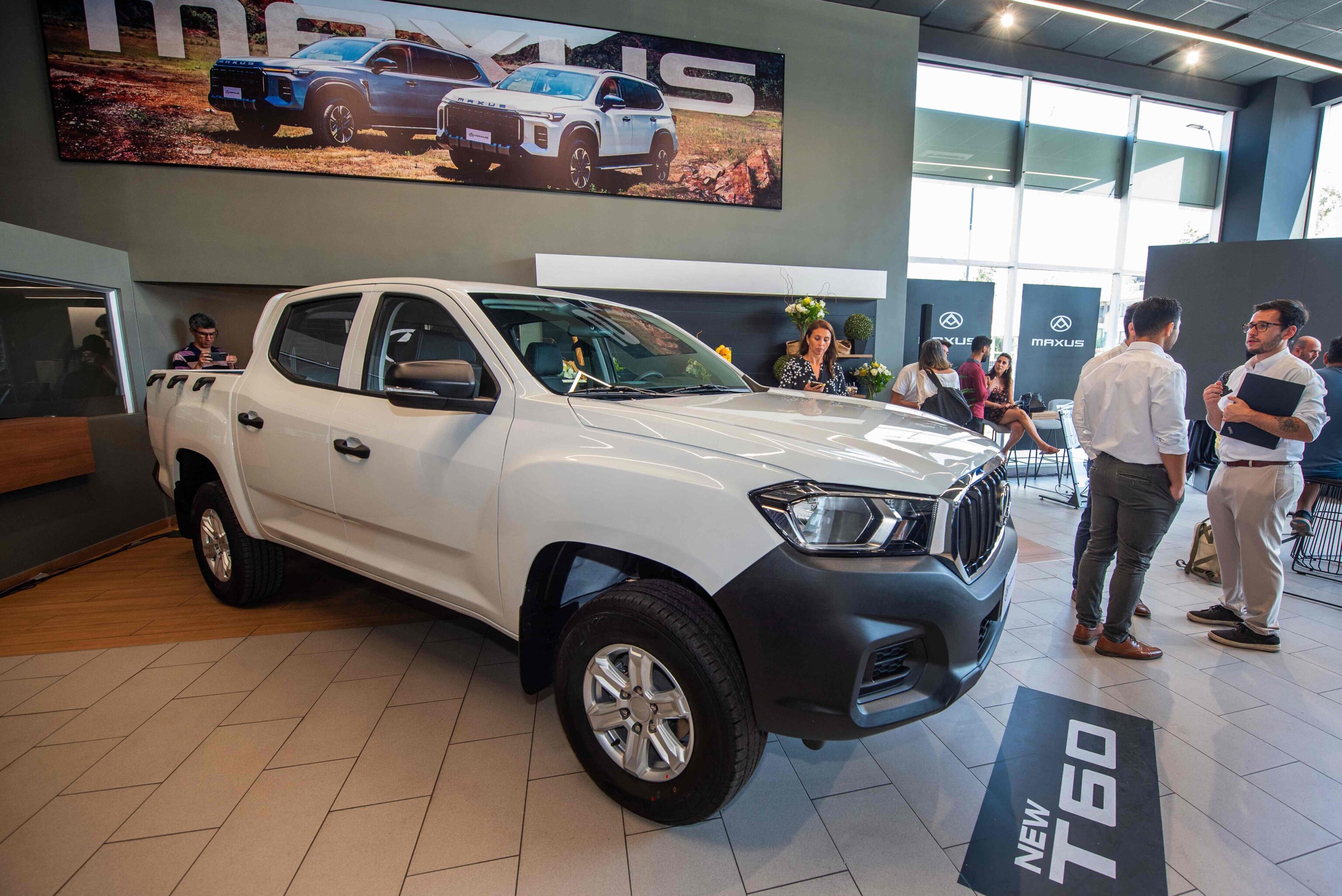 Maxus sigue ampliando su portafolio con la nueva T60 a gasolina ...